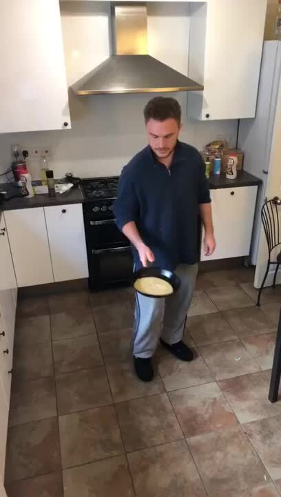 Pancake Flip Fail | Jukin Licensing