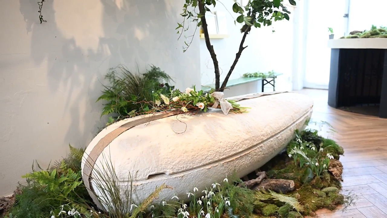 Biodegradable Living Coffins Made Out of Mushrooms For Eco Lovers ...