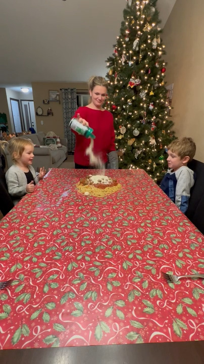 Spaghetti Dinner Table Dump! | Jukin Licensing