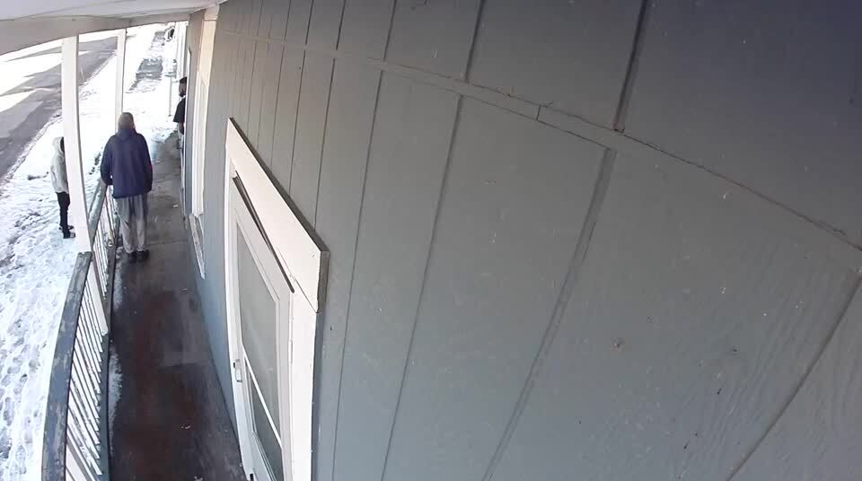 Heated Argument Turns Violent Between Two People | Jukin Licensing