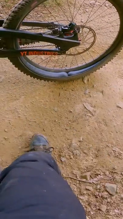 Man Shows Burst Bicycle Tire After Riding 110 Kilometers | Jukin Licensing