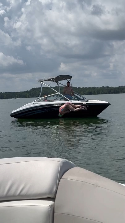 Cow Struts Down the Road! | Jukin Licensing